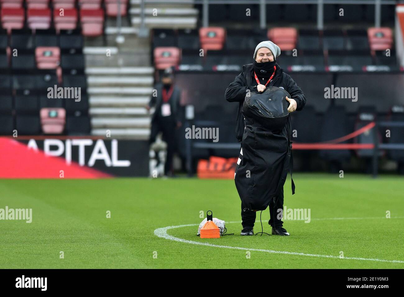 Kitman hi-res stock photography and images - Alamy