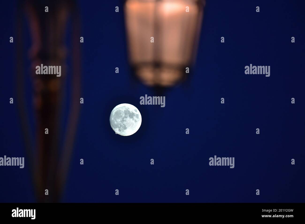 Brighton and Hove seafront on a sunny day Stock Photo - Alamy