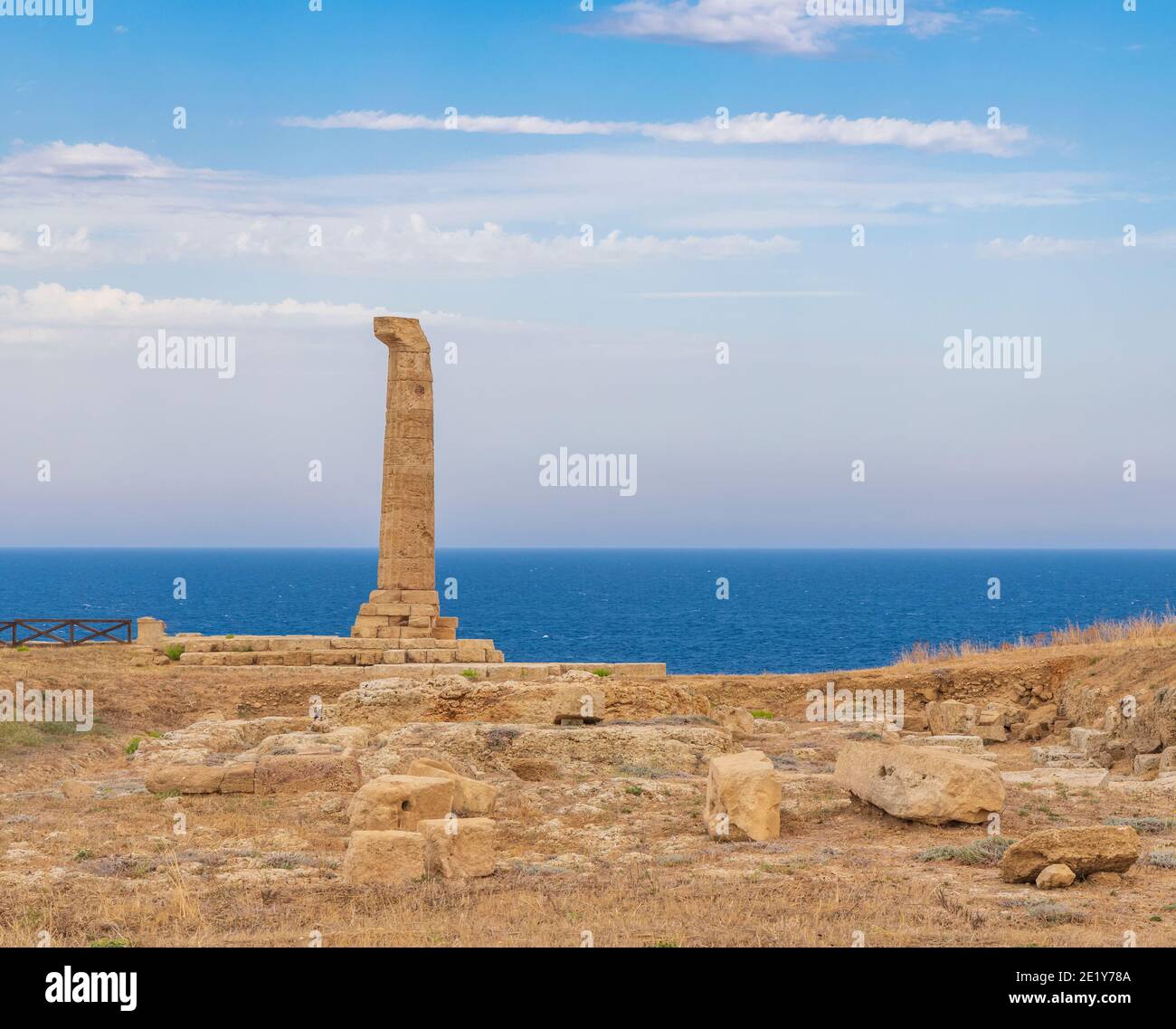 Hera lacinia capo colonna hi-res stock photography and images - Alamy