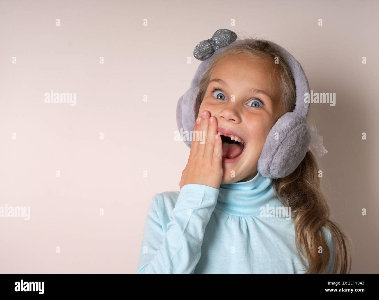 Laughing toothless hi-res stock photography and images - Alamy