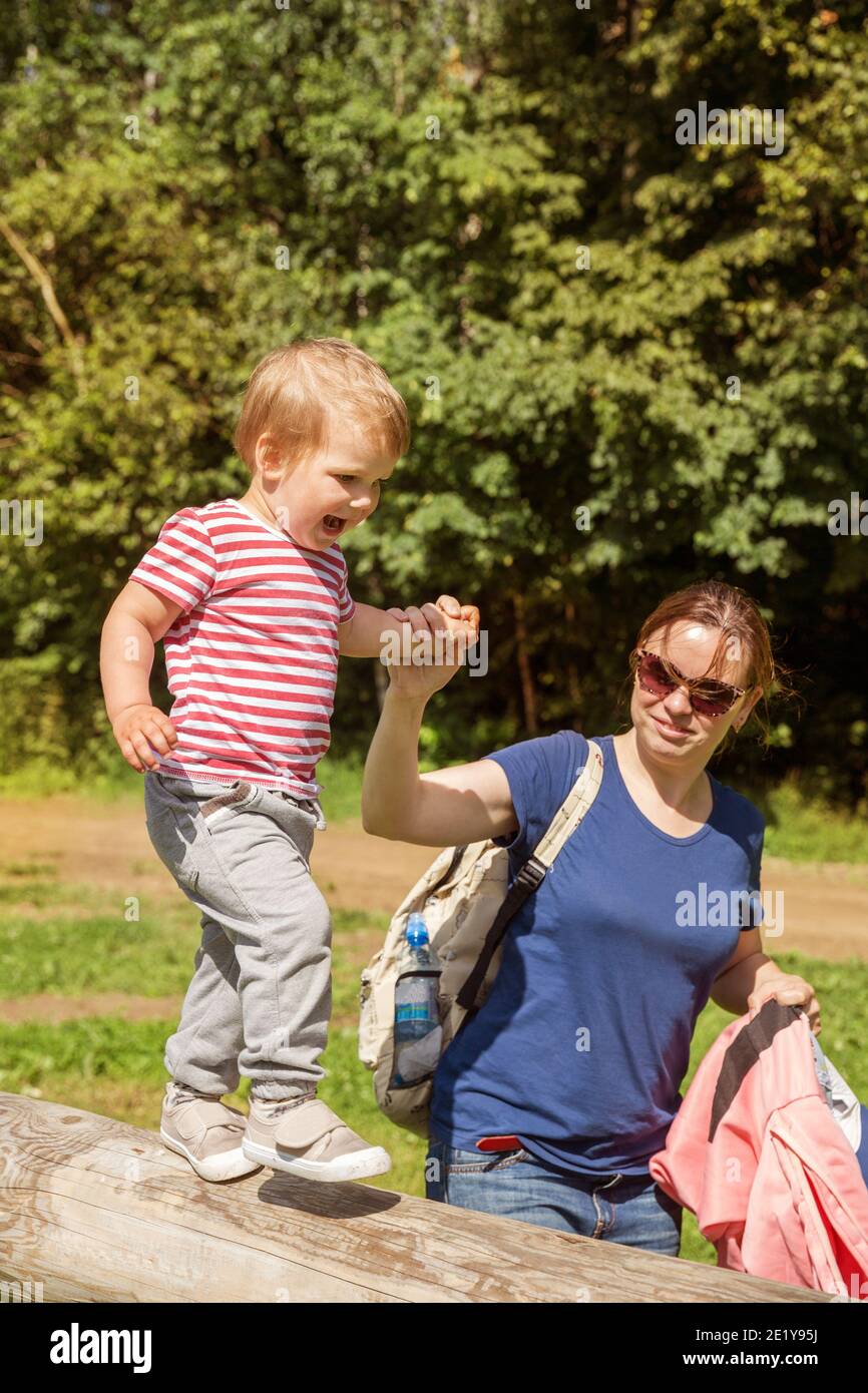 Balance beam hi-res stock photography and images - Alamy
