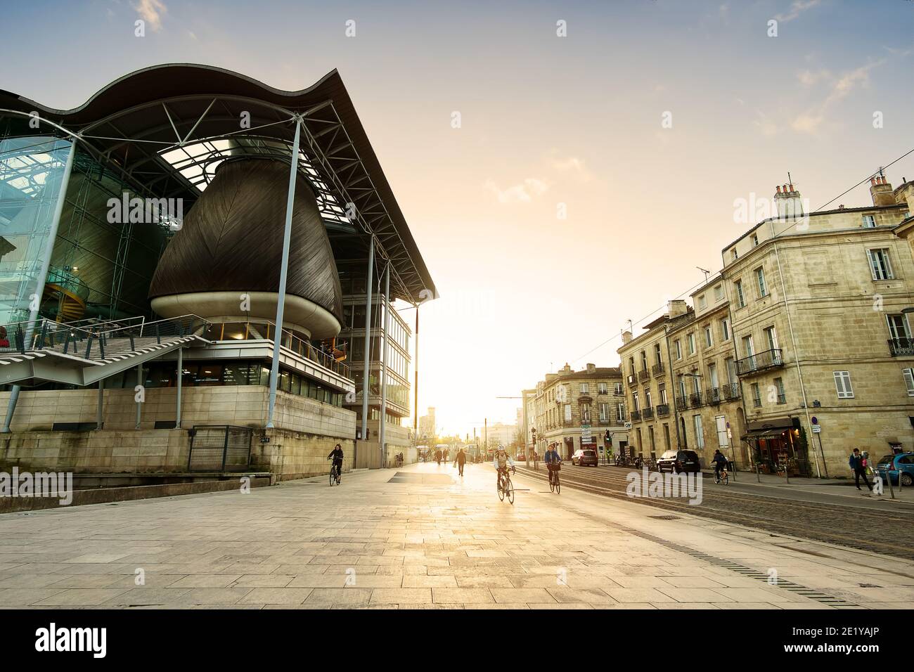 Court building architecture bordeaux hi-res stock photography and ...