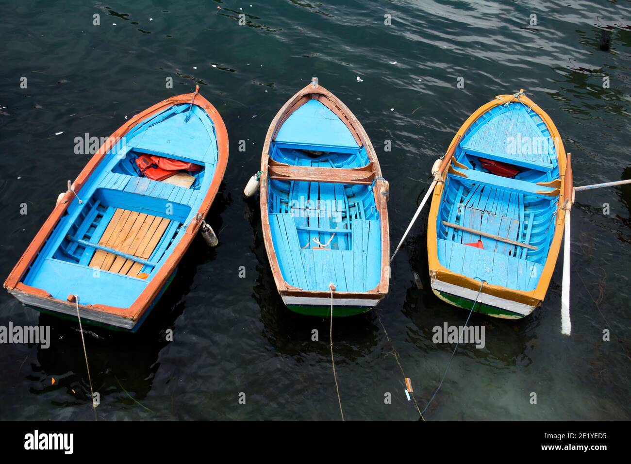 Tethered row boats hi-res stock photography and images - Alamy