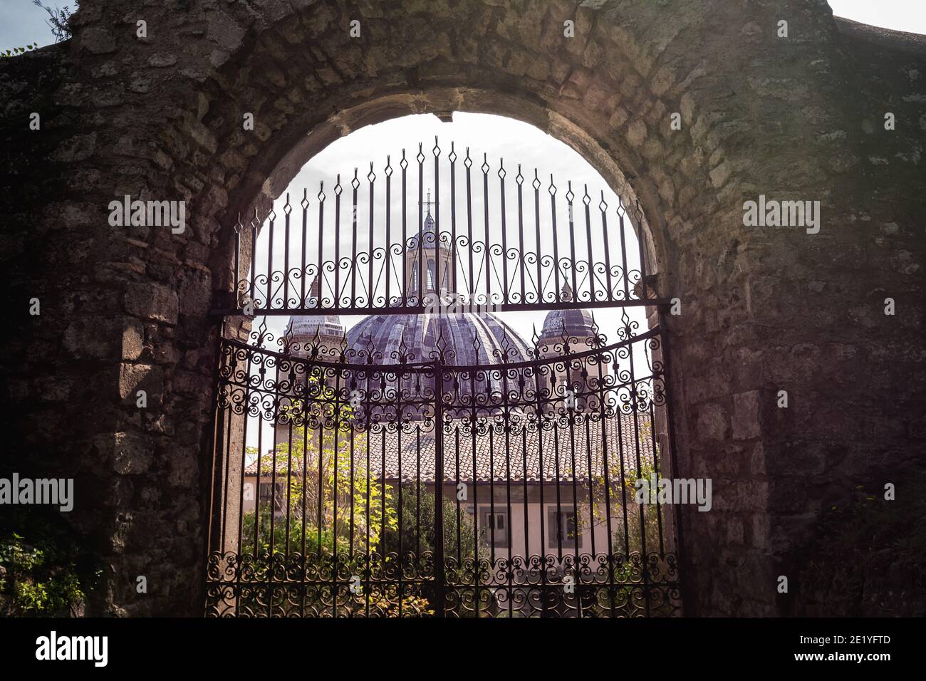 Dome gate hi-res stock photography and images - Alamy