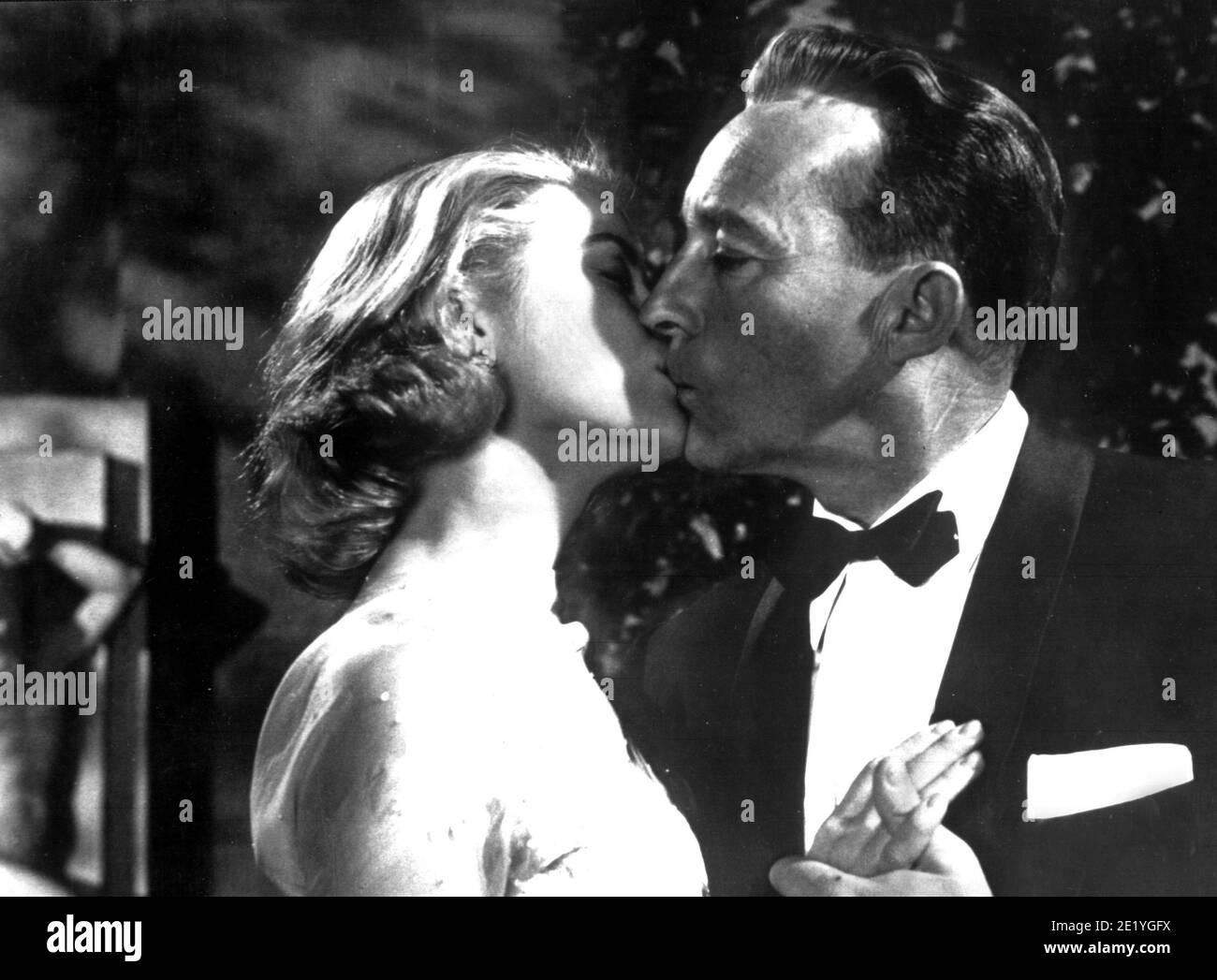 Grace kelly and bing crosby Black and White Stock Photos & Images - Alamy