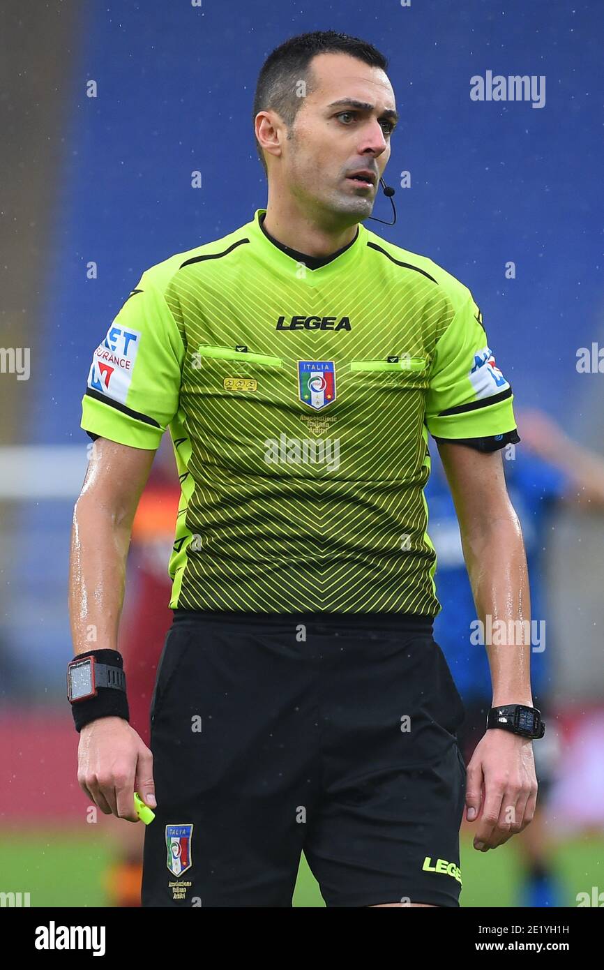 Marco di bello referee hi-res stock photography and images - Alamy