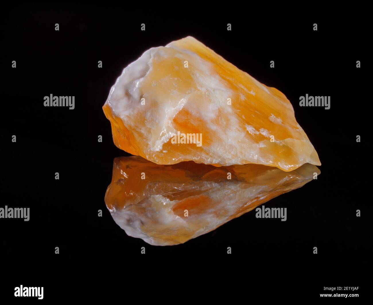 Orange calcite stone hi-res stock photography and images - Alamy