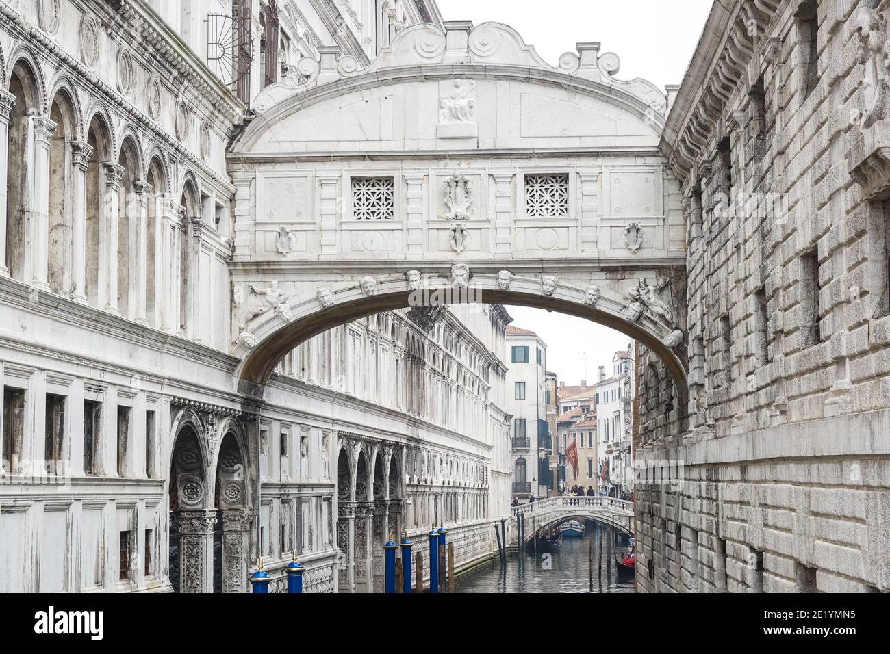 Ponte dei sospiri in venice hi-res stock photography and images - Alamy