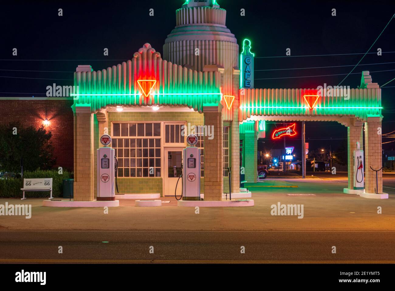 Historic Shamrock Texas Service Stations and Diner Stock Photo - Alamy