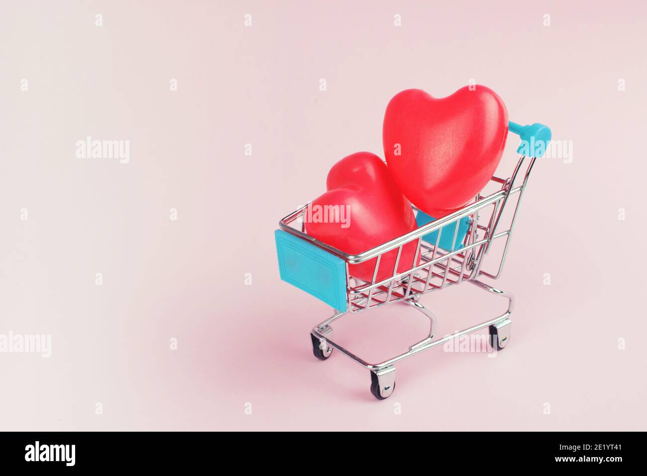 Mini supermarket hi-res stock photography and images - Alamy