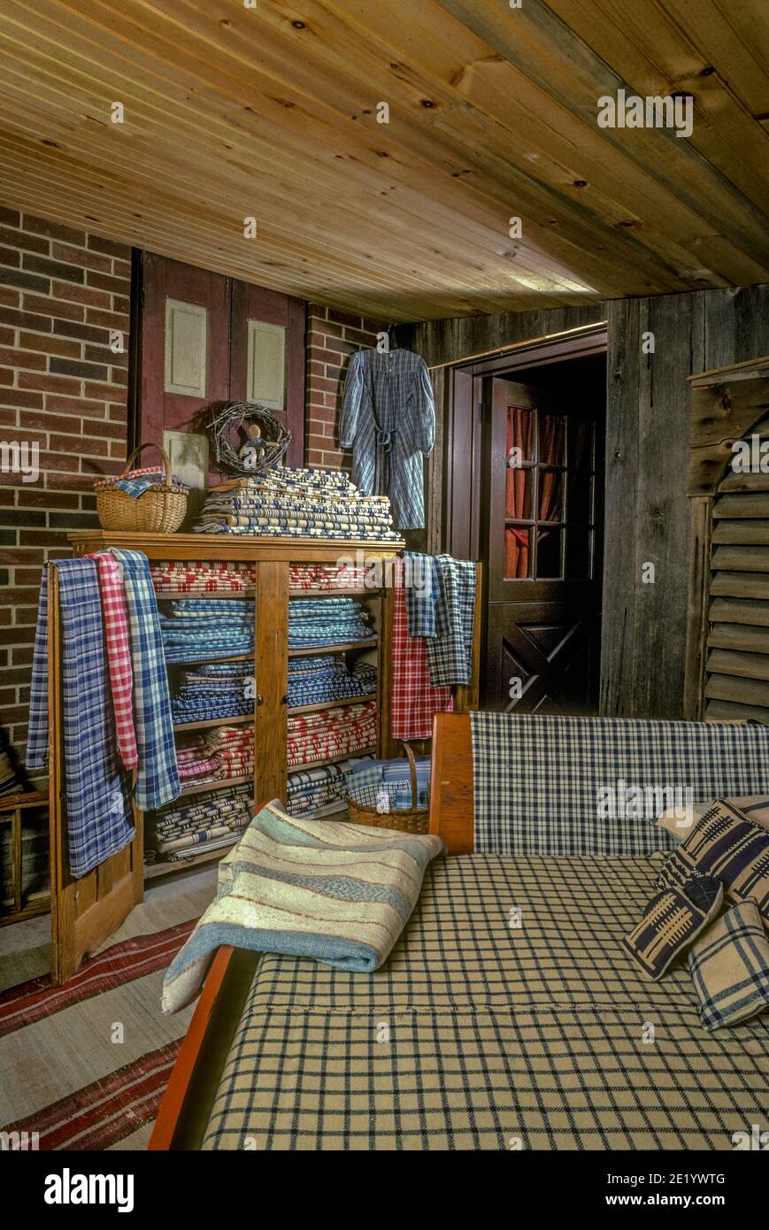 Early american life art, crafts and antiques Stock Photo - Alamy
