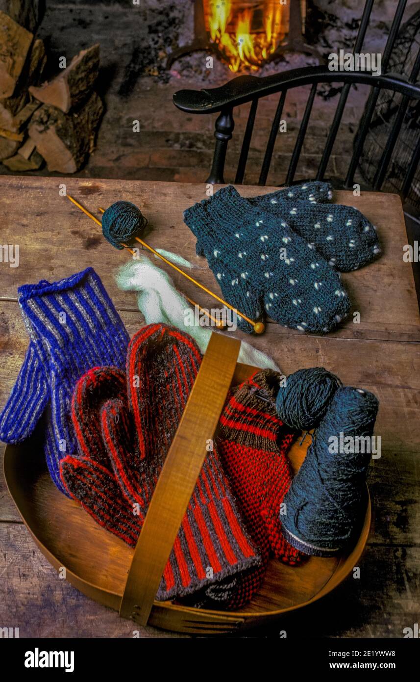 Early american life art, crafts and antiques Stock Photo - Alamy