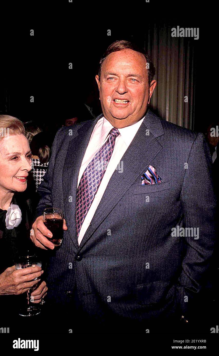 MARVIN DAVIS 1989 Credit: Ralph Dominguez/MediaPunch Stock Photo - Alamy