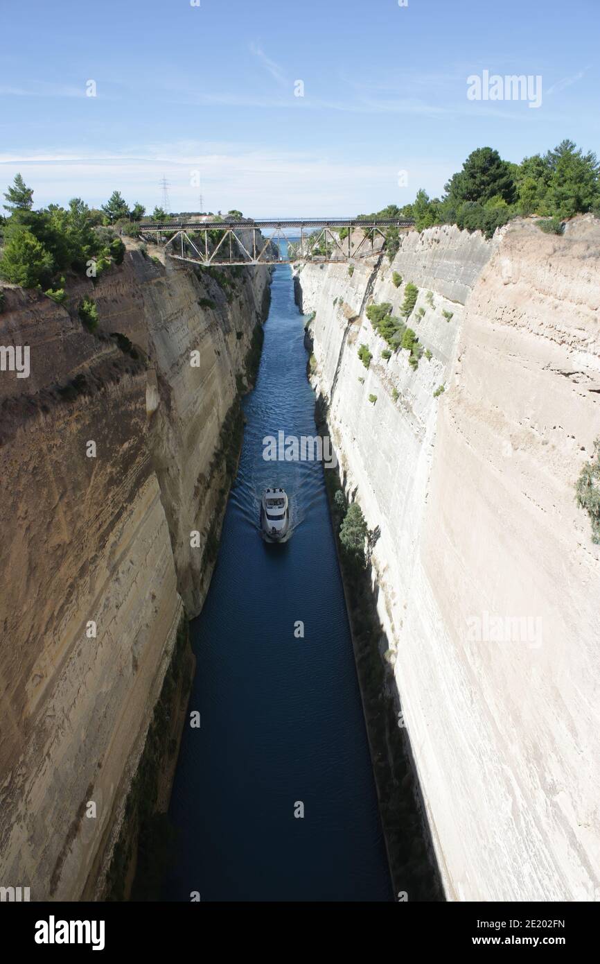 Corinthian channel hi-res stock photography and images - Alamy