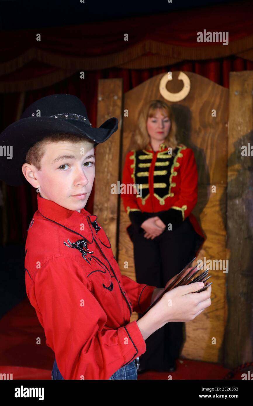 United Kingdom / Newport Pagnell /Pinders Circus / Edward Pinder 11 ...