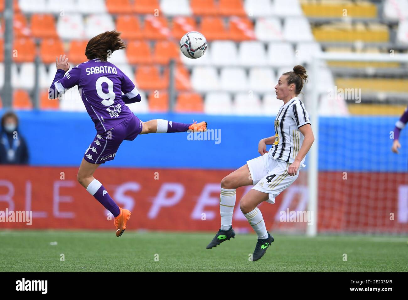 Serie a wo hi-res stock photography and images - Alamy