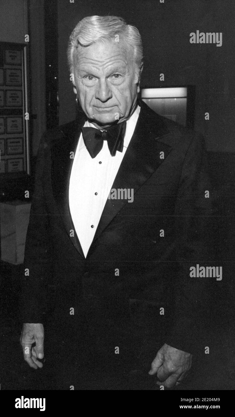 Eddie Albert At The Tove Choice For Film Awards Khj-Rv Credit: Ralph ...