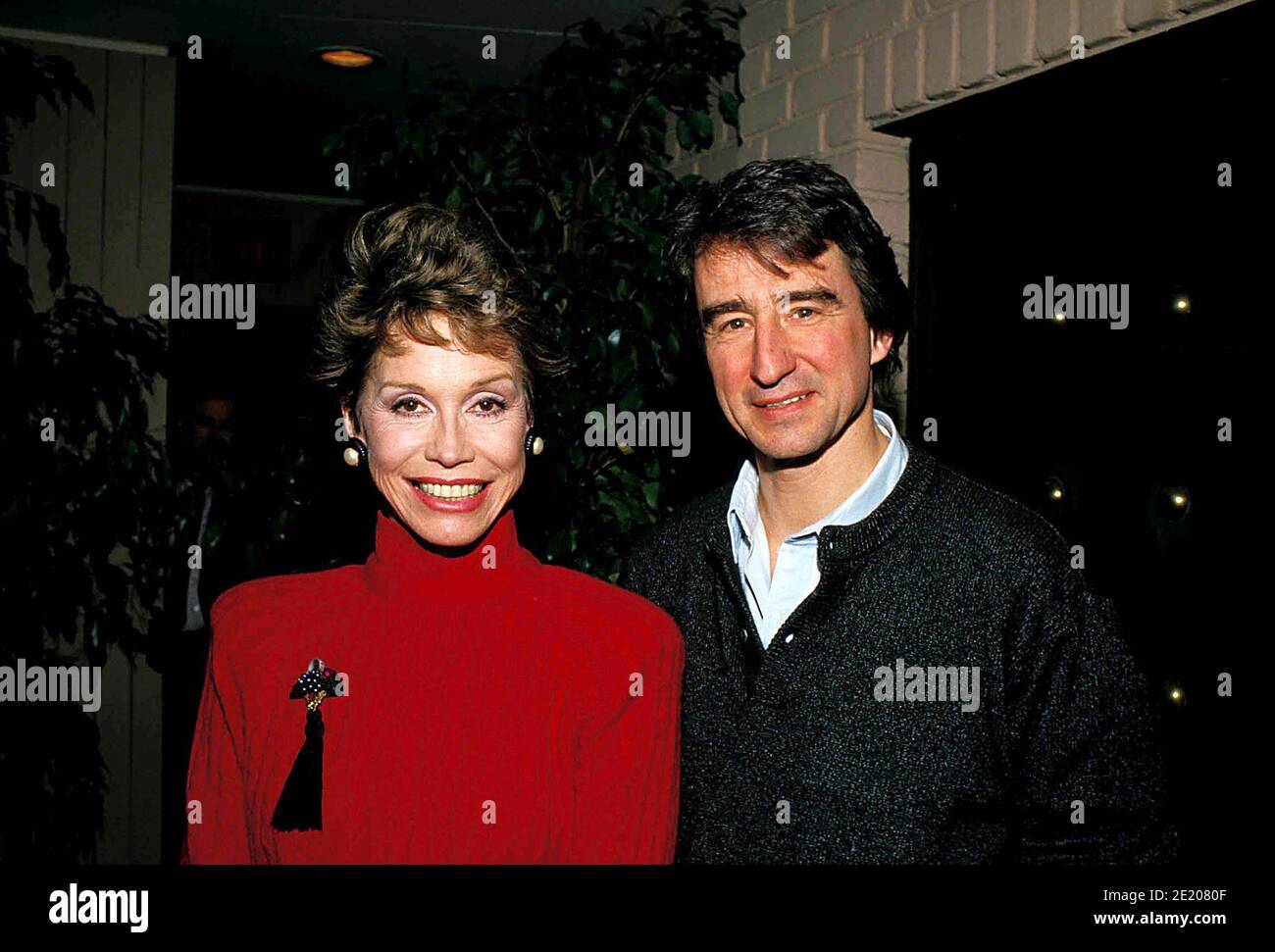 Mary Tyler Moore And Sam Waterson Credit: Ralph Dominguez/MediaPunch ...