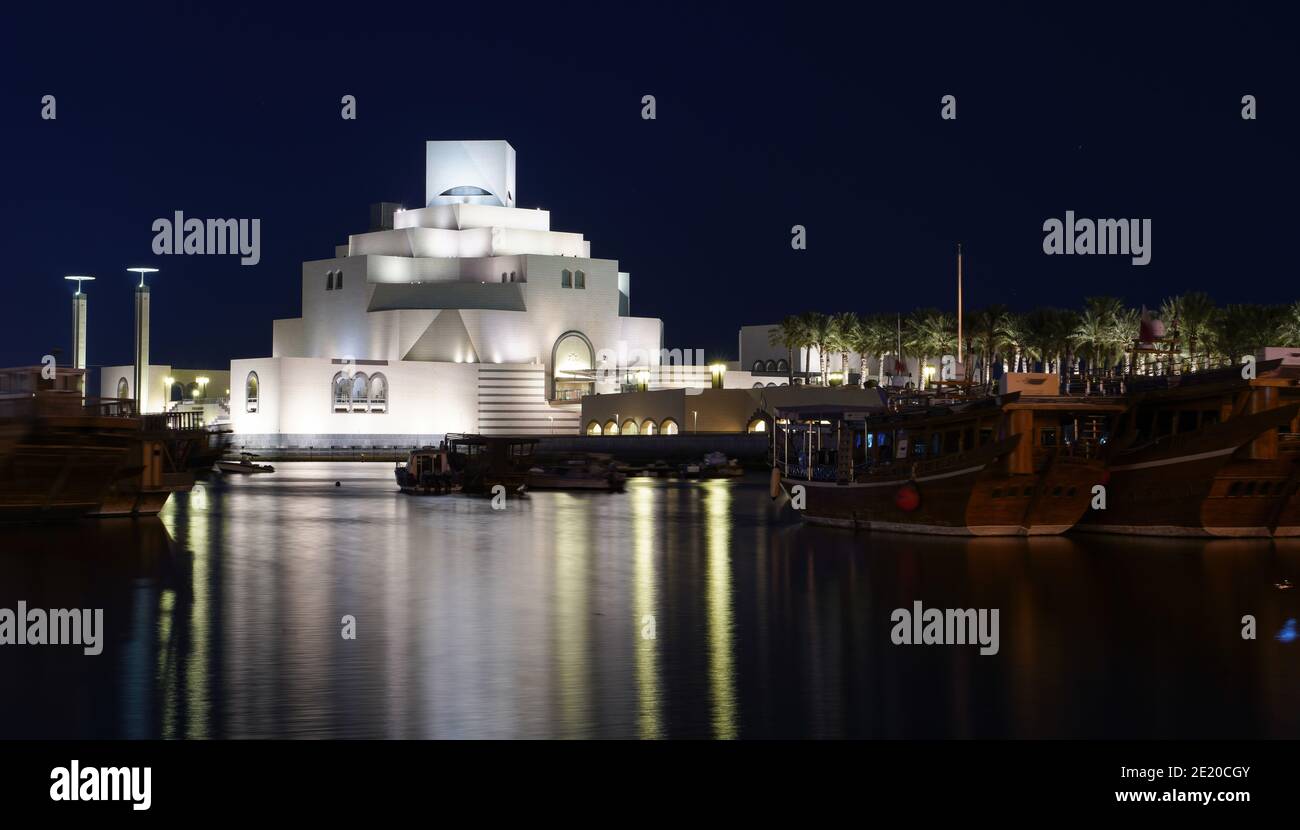 Museum of Islamic Art building in Doha, Qatar Stock Photo - Alamy