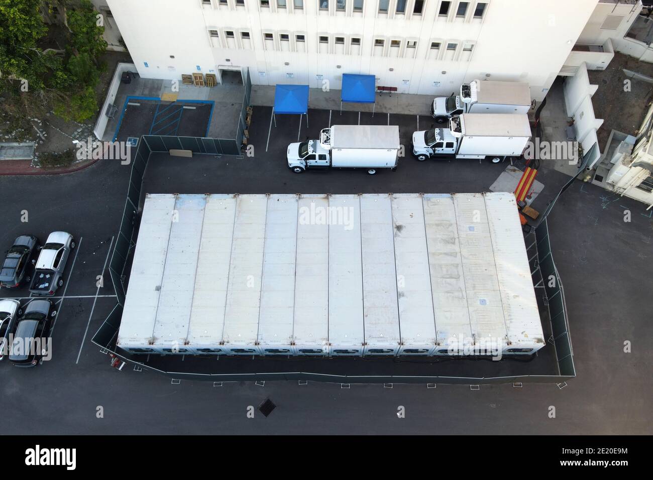 Refrigerated container trailers in the Los Angeles County Coroner ...