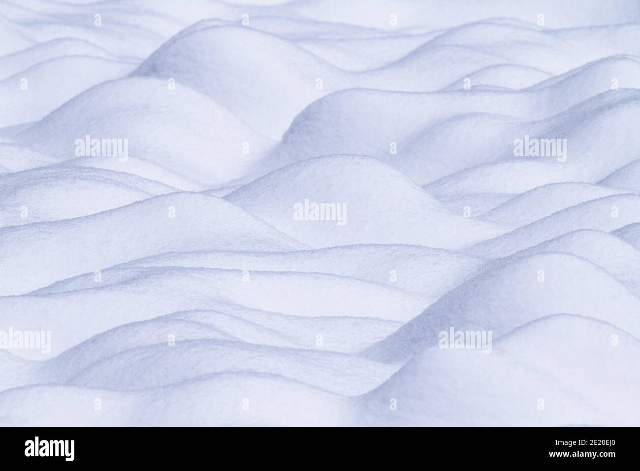 Abstract white snow forms and shapes pattern Stock Photo - Alamy
