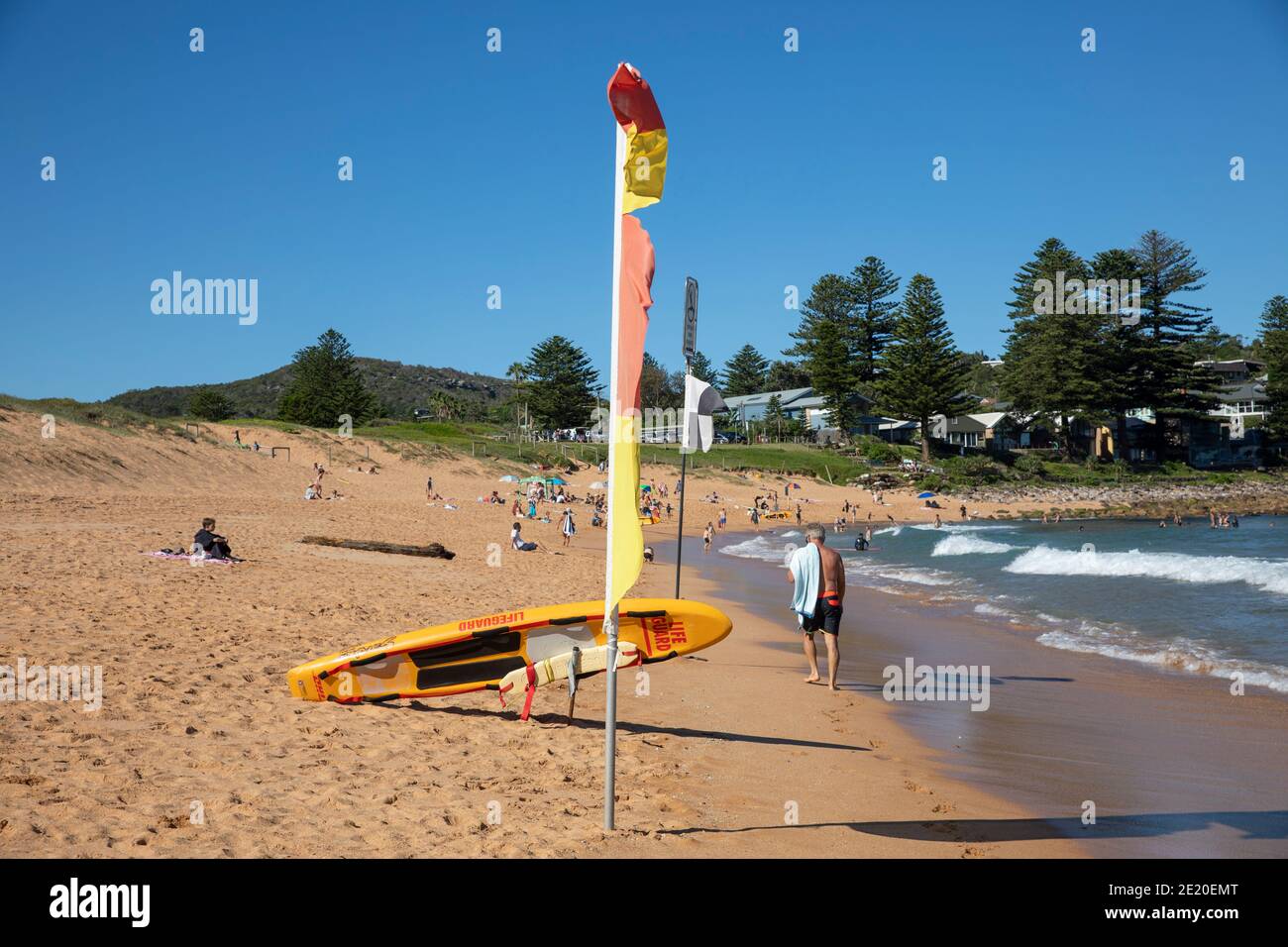 Flags out on beach hi-res stock photography and images - Alamy