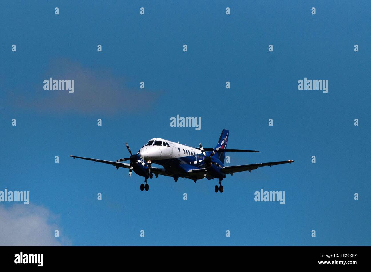 BAe Jetstream 41 Eastern Airways G-MAJZ landing at Newcastle ...