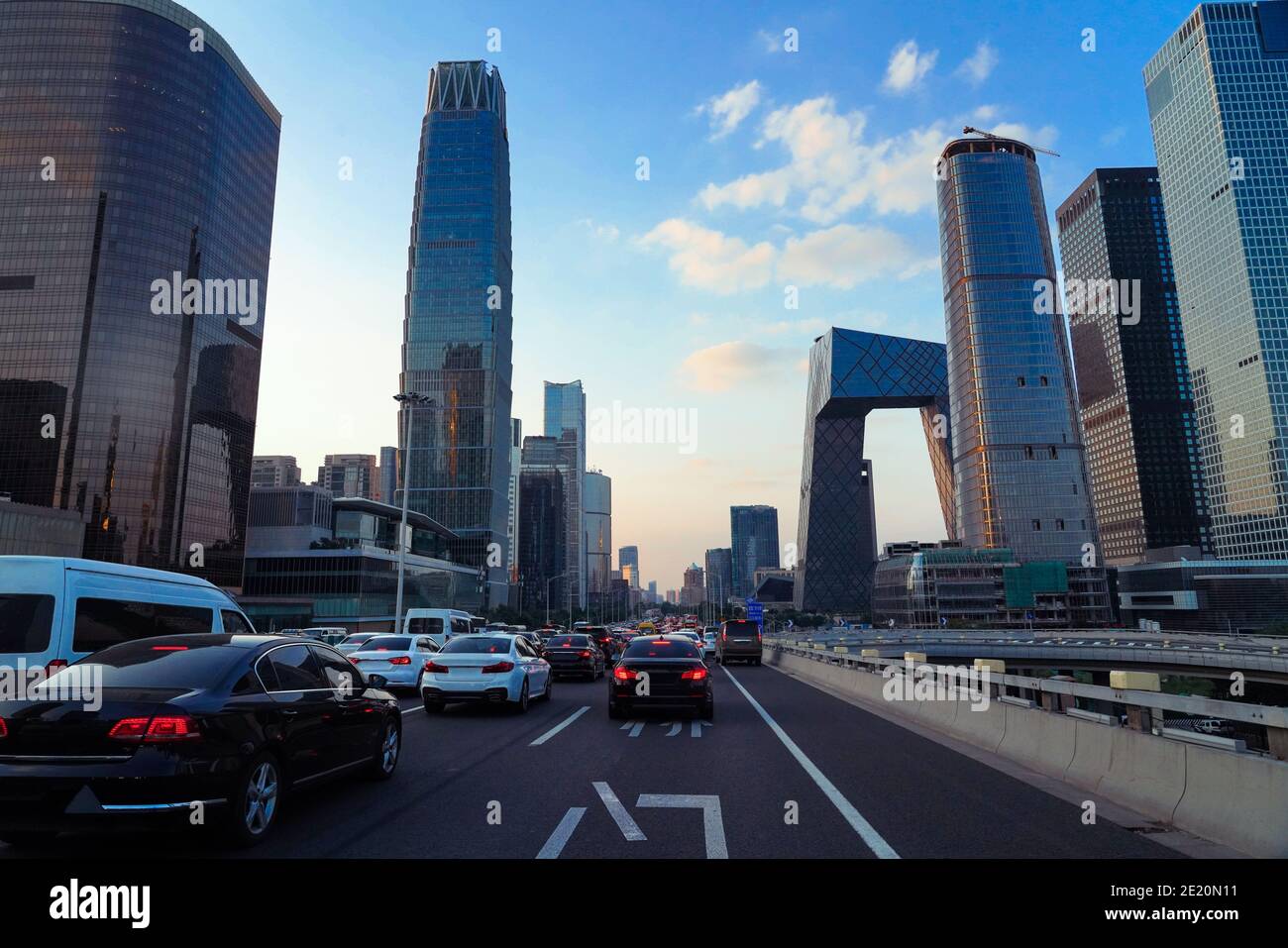 China rush hour cbd hi-res stock photography and images - Alamy