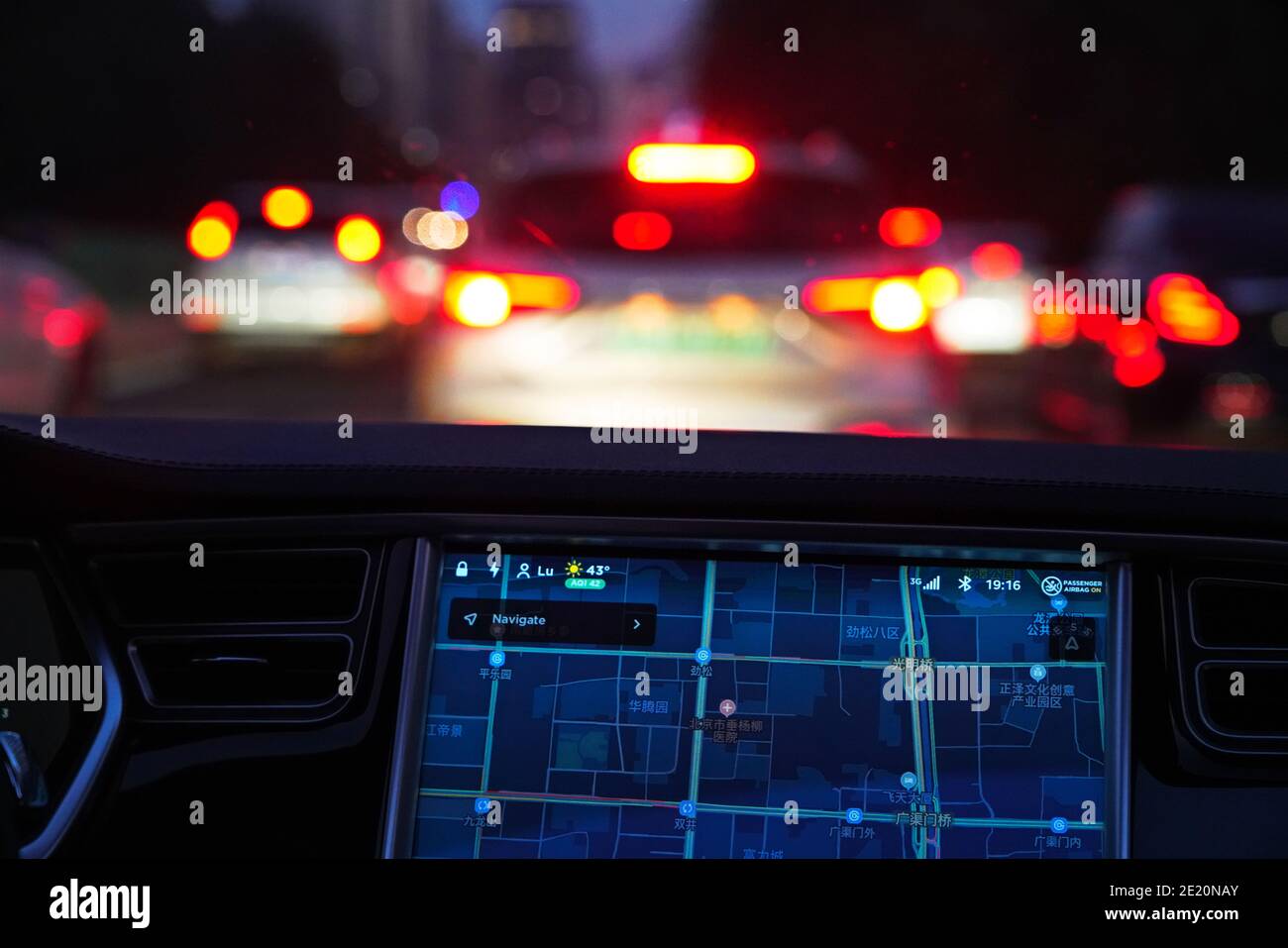 When the car driving screen display real-time traffic Stock Photo - Alamy