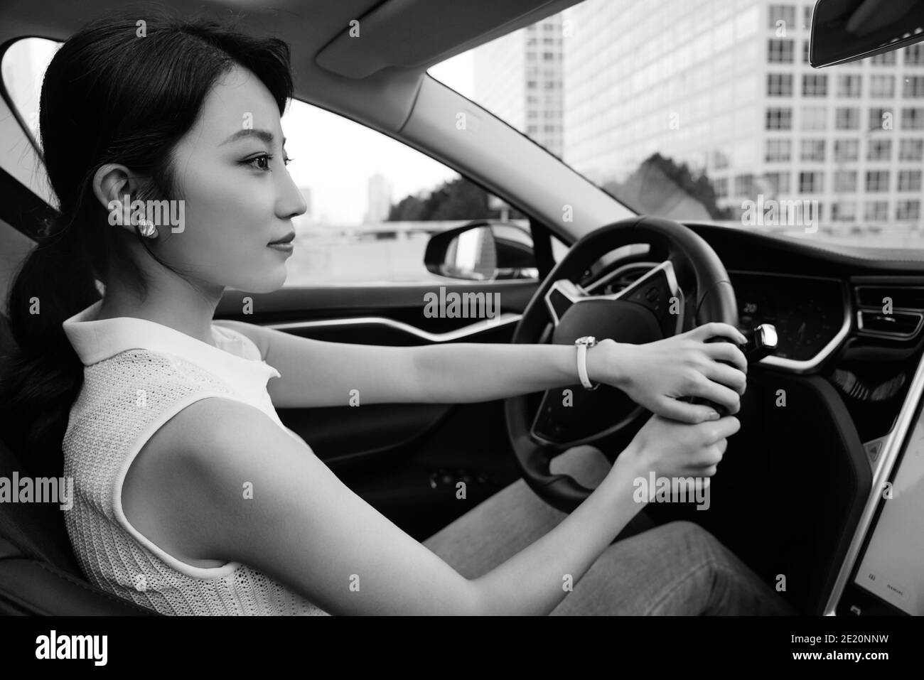 Woman asian chinese young Black and White Stock Photos & Images - Alamy