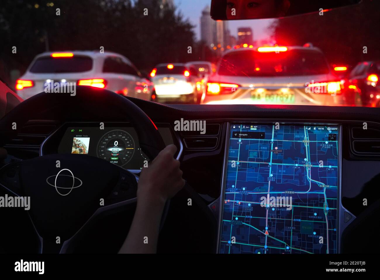 Displayed on the screen when the car driving road conditions in real ...