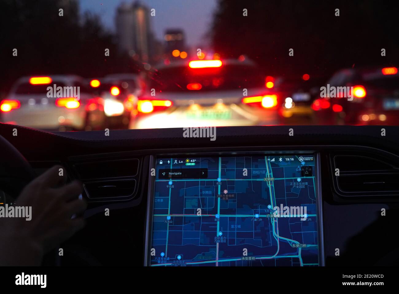 Car dashboard map shows live traffic Stock Photo - Alamy