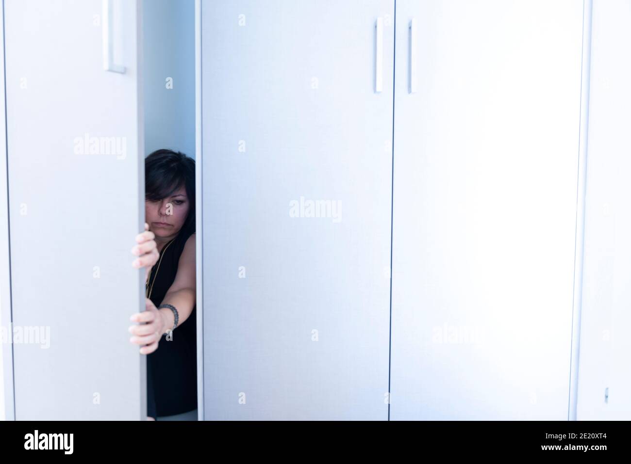 Empty wardrobe hi-res stock photography and images - Alamy