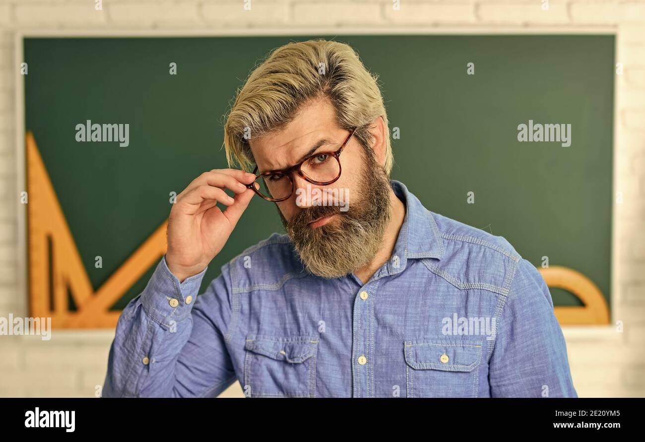 Intellectual task. Study in college. Cognitive development. Private ...