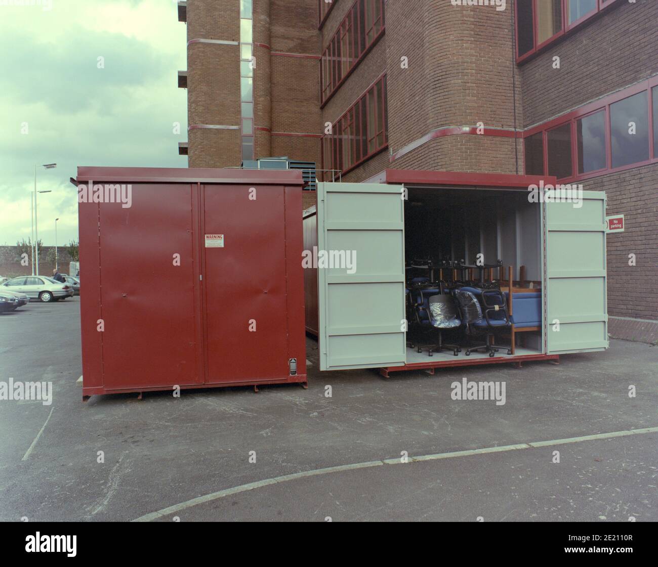Overflow storage yard hi-res stock photography and images - Alamy