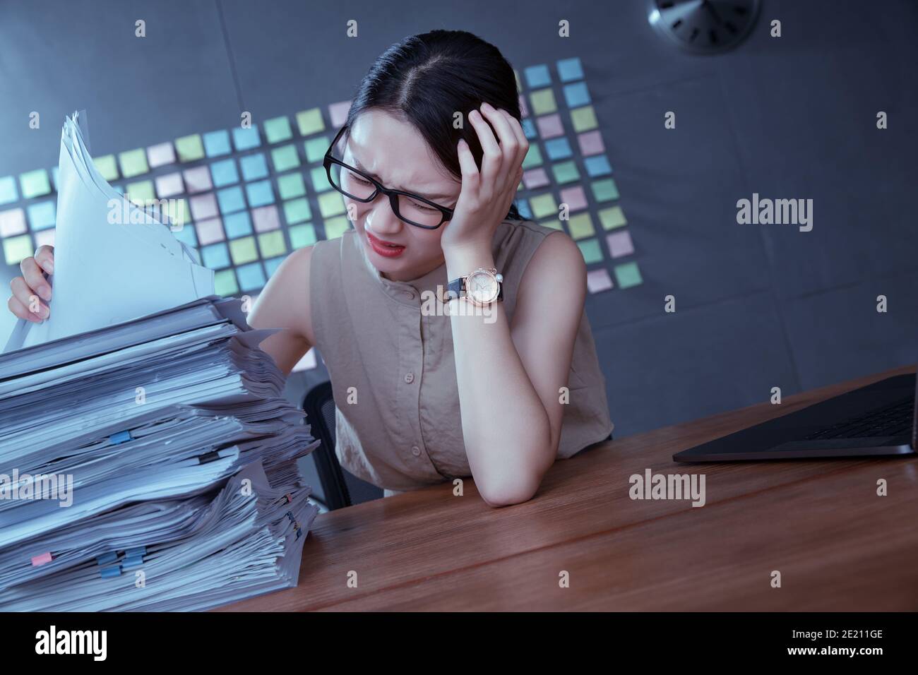 Work tired business lady Stock Photo - Alamy