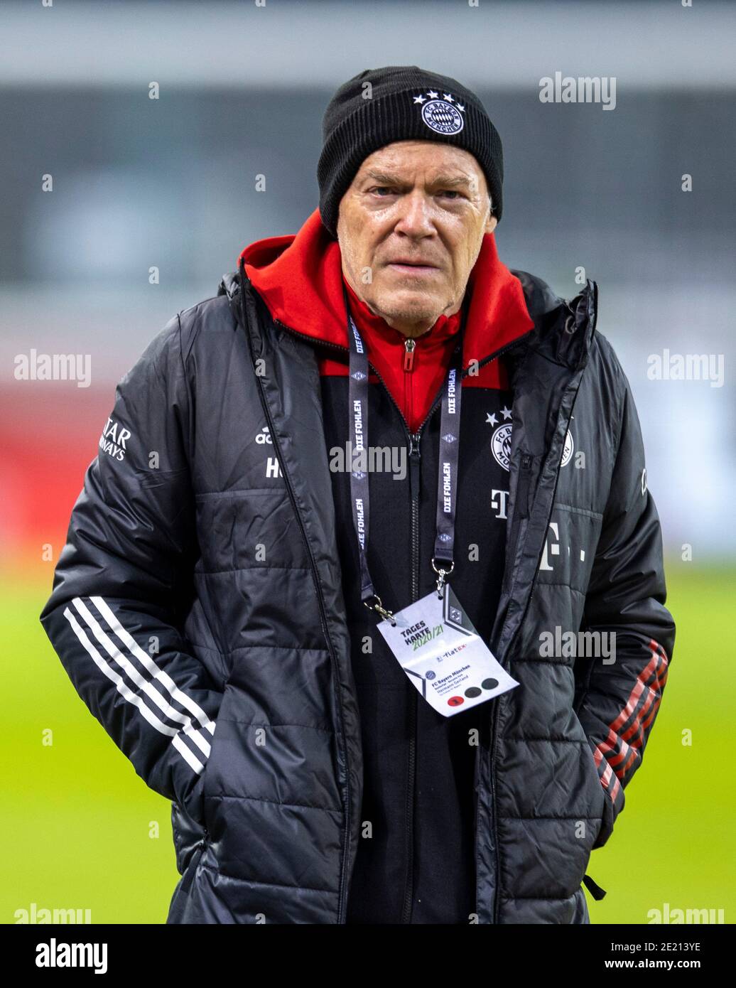 Co trainer hermann gerland muenchen hi-res stock photography and images ...