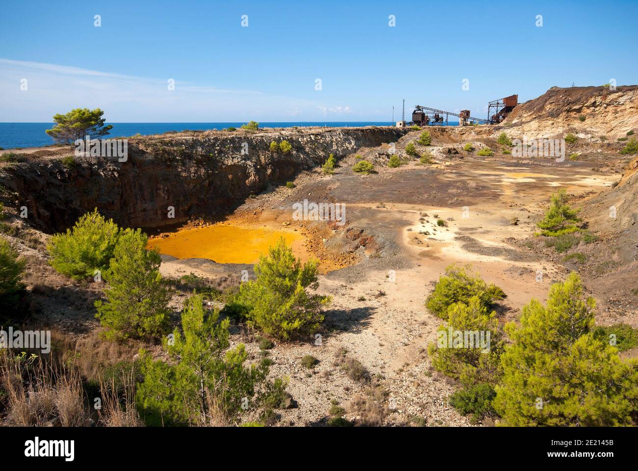 Iron mines elba hi-res stock photography and images - Alamy