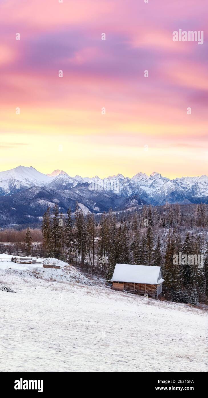 Purple sunrise hi-res stock photography and images - Alamy