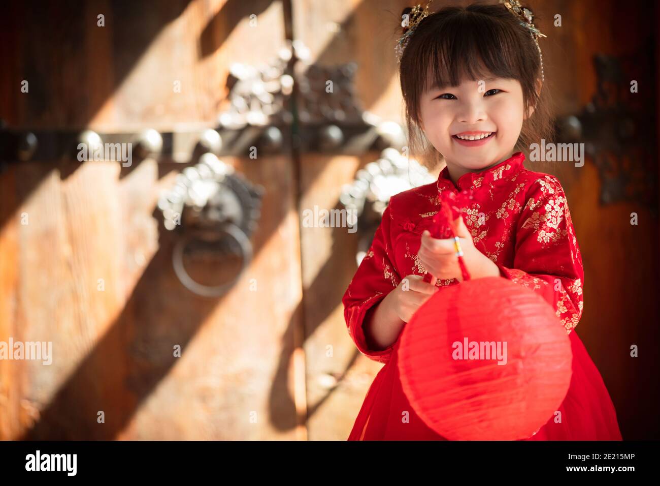 Cute girl with red lanterns Stock Photo - Alamy