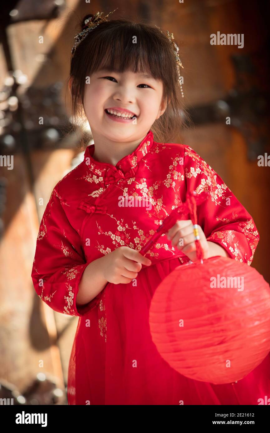 Chinese girl lantern hi-res stock photography and images - Alamy