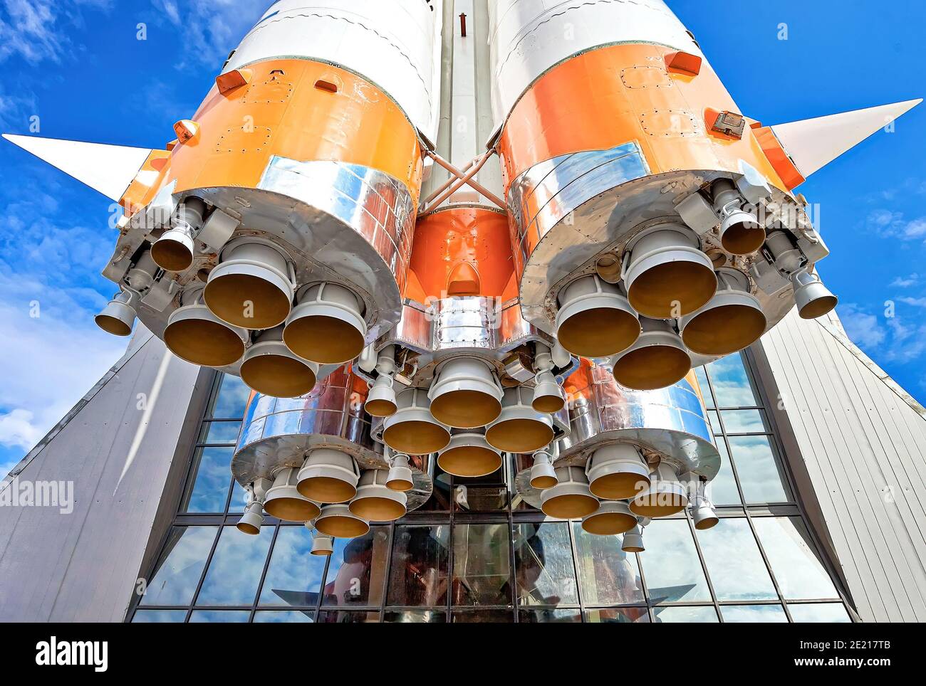 Space shuttle engines hi-res stock photography and images - Alamy