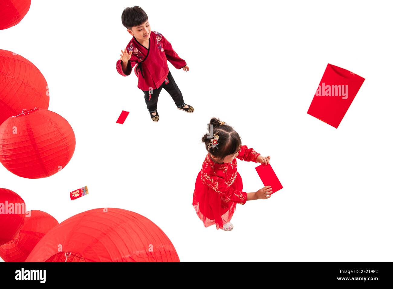 Envelopes falling hi-res stock photography and images - Alamy