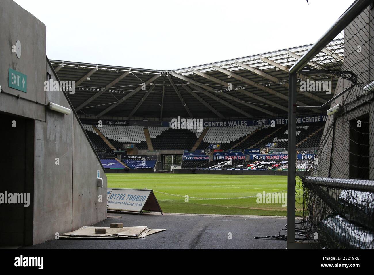 Swansea stadium pitch hi-res stock photography and images - Alamy