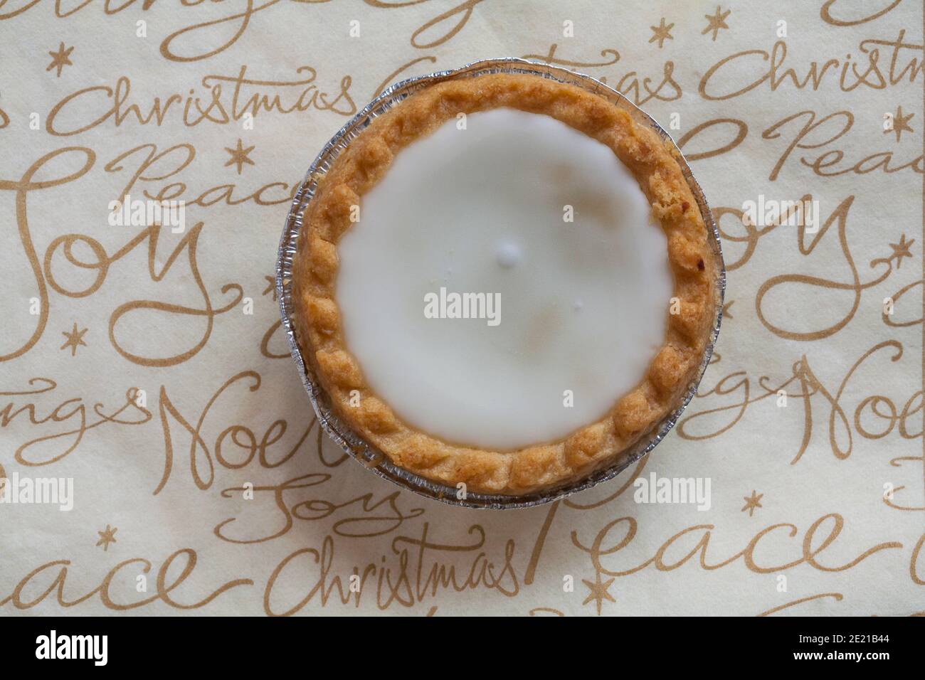 Iced Mince Pies High Resolution Stock Photography and Images - Alamy