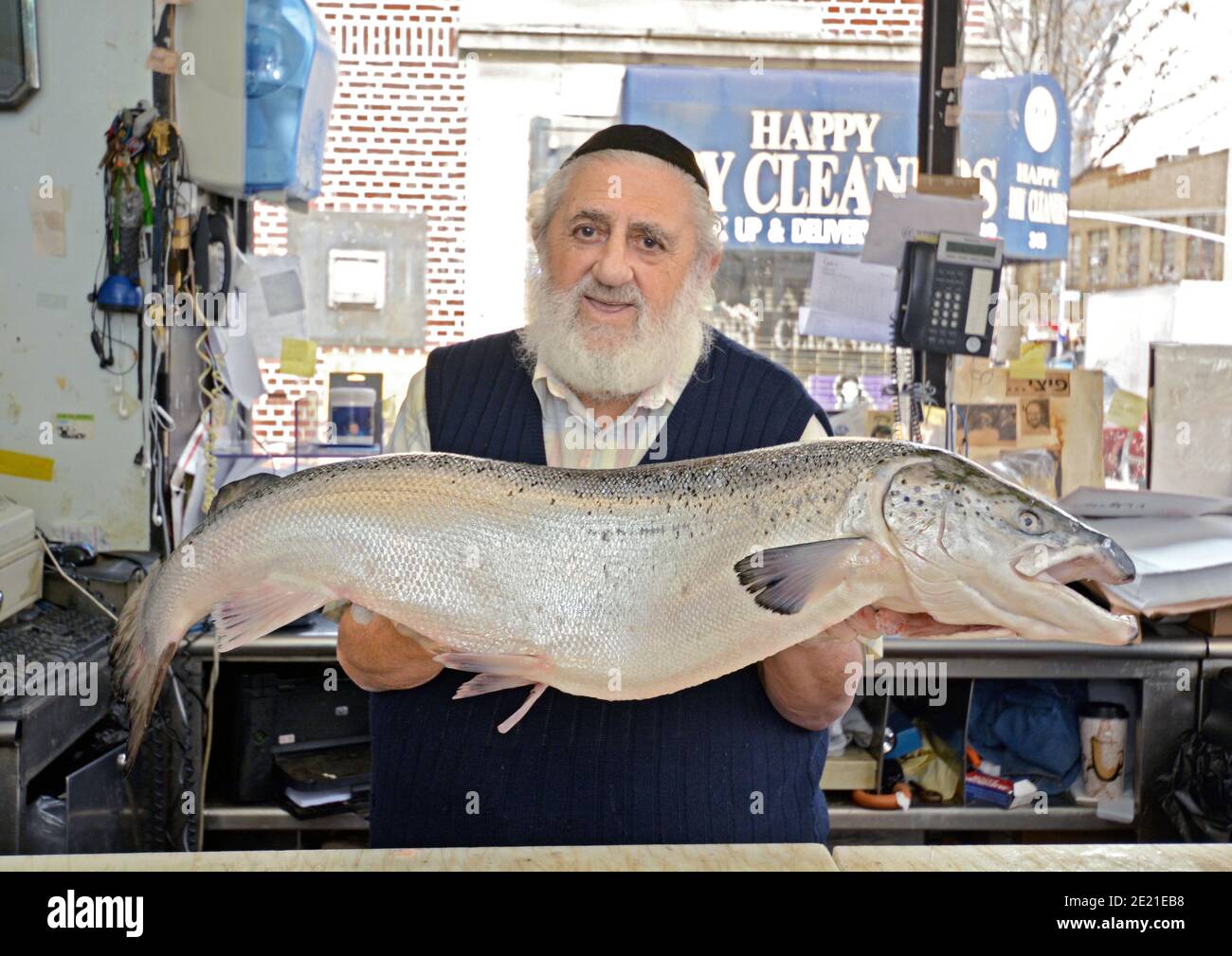 Posed portrait of the late Shlomo Raskin, longtime owner of Raskin's ...