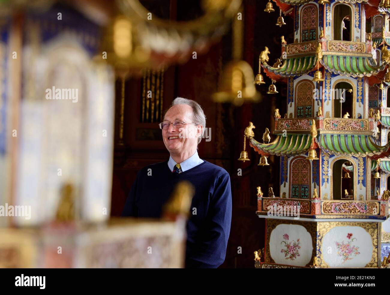 David Beevers keeper of the Brighton Royal Pavilion Stock Photo - Alamy