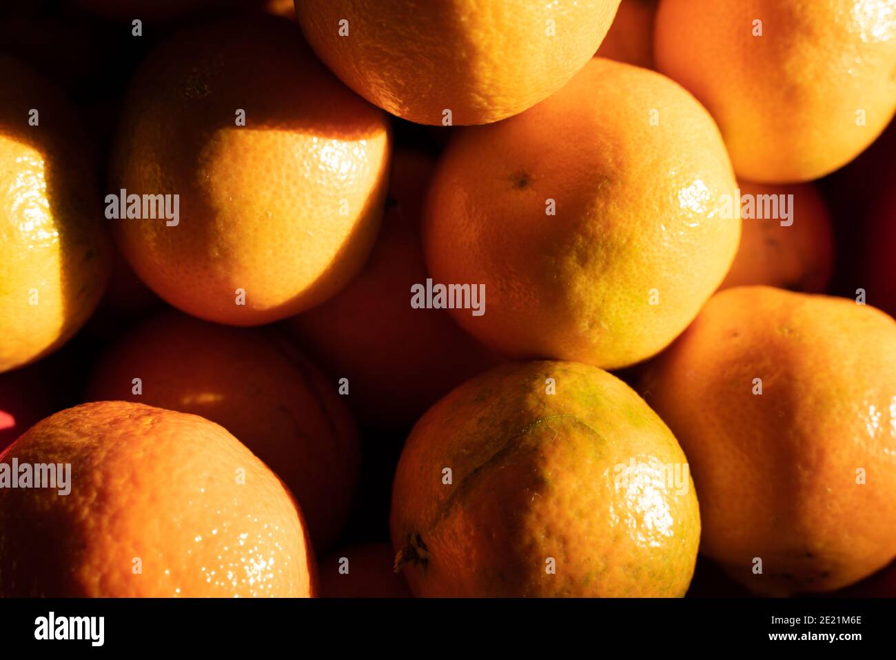Decorative mandarins hi-res stock photography and images - Alamy