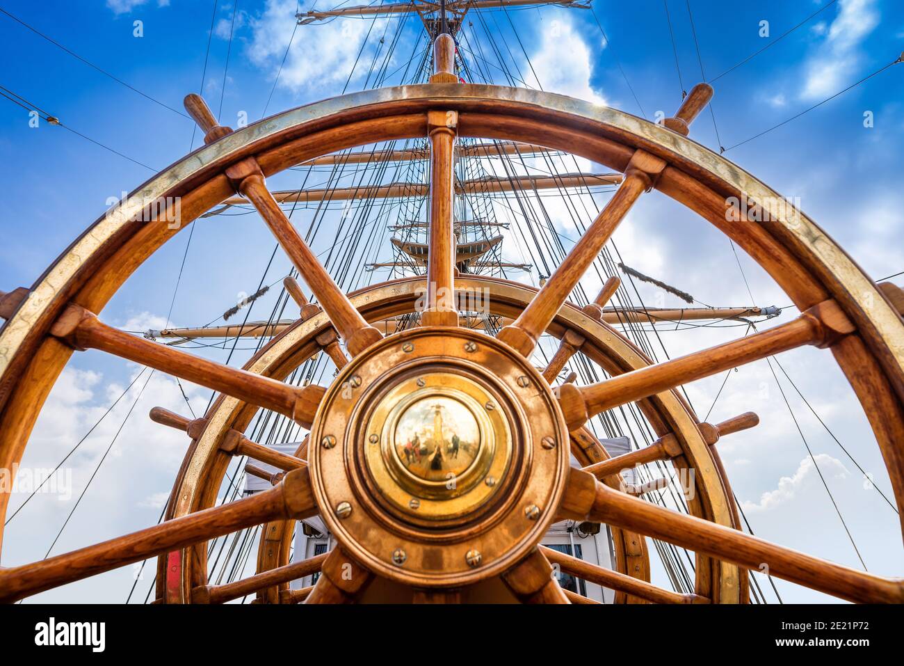 Captain steering wheel hi-res stock photography and images - Alamy