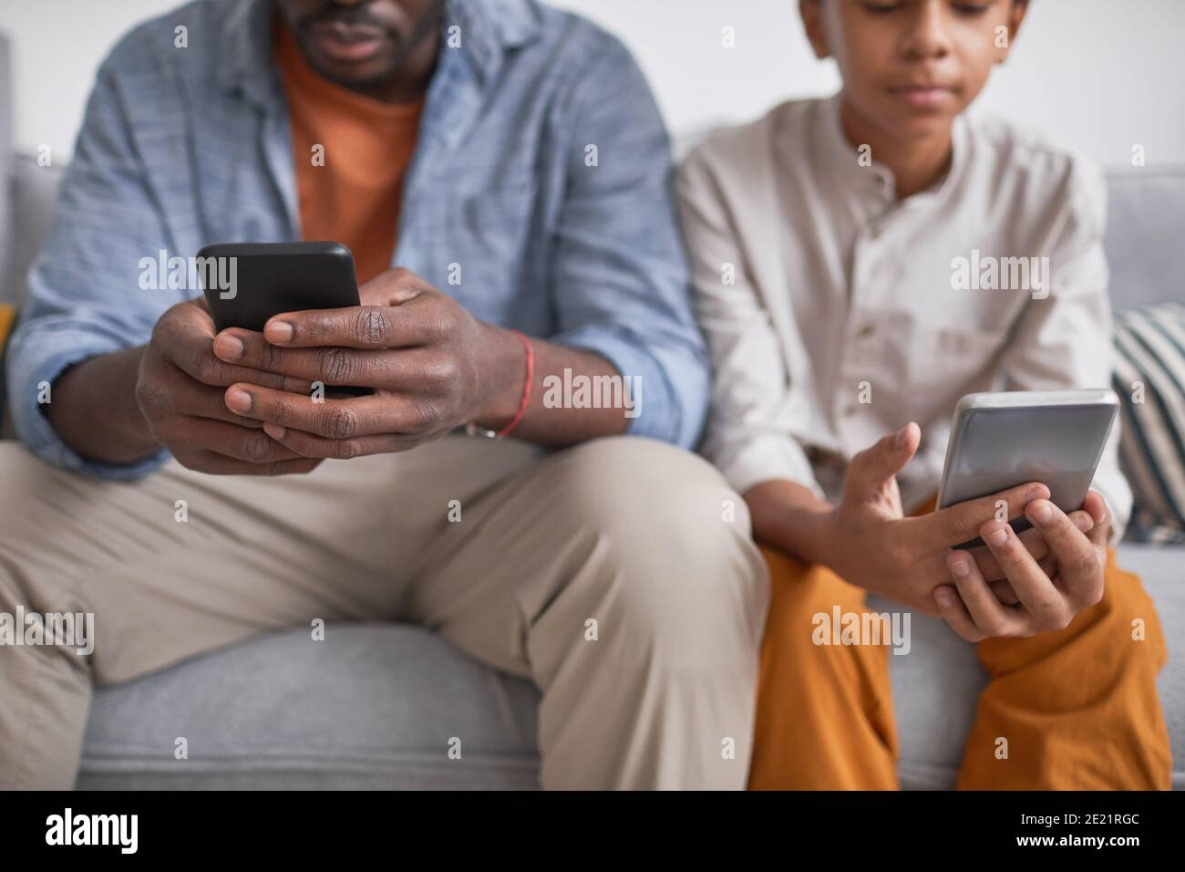 Medium shot african american dad hi-res stock photography and images ...